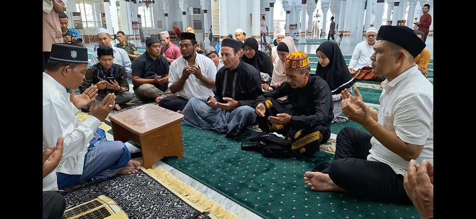 5 Warga Prancis Masuk Islam di Aceh - Gana News